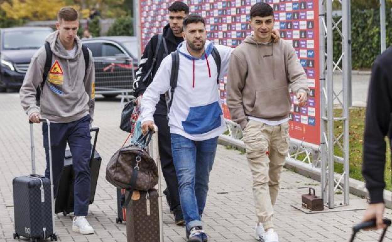 POGA: la playstation portátil | Qué es POGA, la peculiar maleta que llevan algunos ...